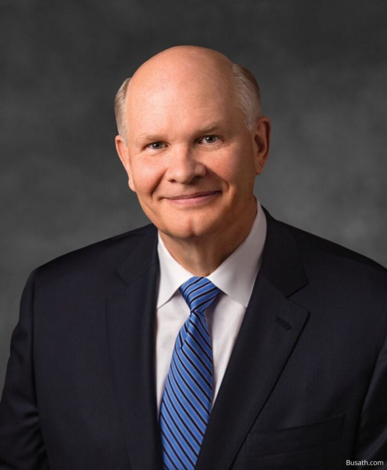 Because of Jesus Christ, By Elder Dale G. Renlund – Church of Jesus ...